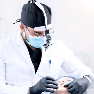 Cómo elegir las mejores lupas de magnificación para ortodoncistas